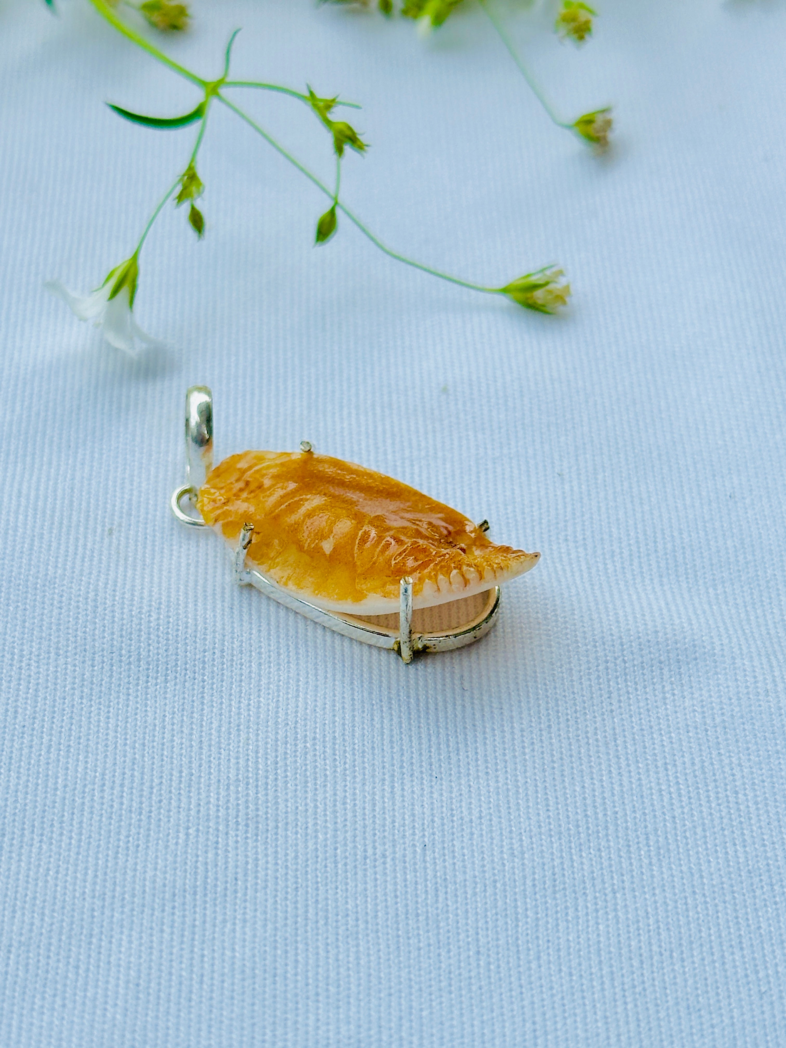 Shukra Mani Pendant - Abhimantrit & Certified – Dhwani Shop